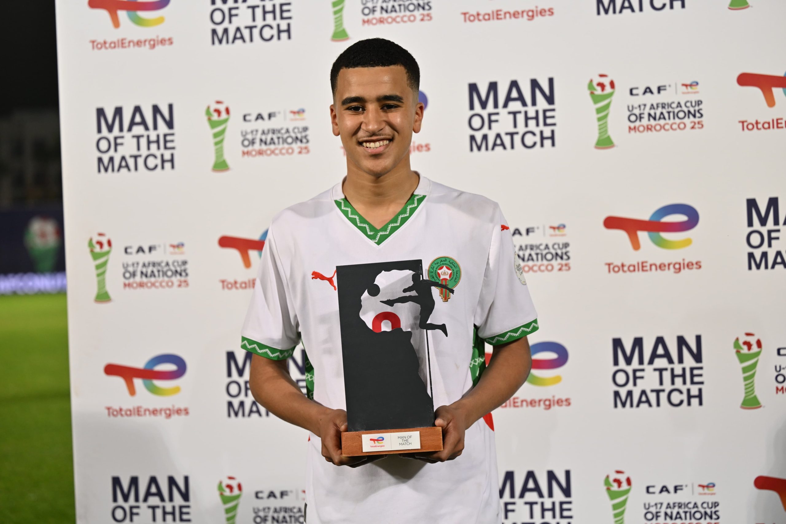 CAN U17 Maroc 2025 : Abdellah Ouazzane l’Homme du match Maroc-Tanzanie – FRMF